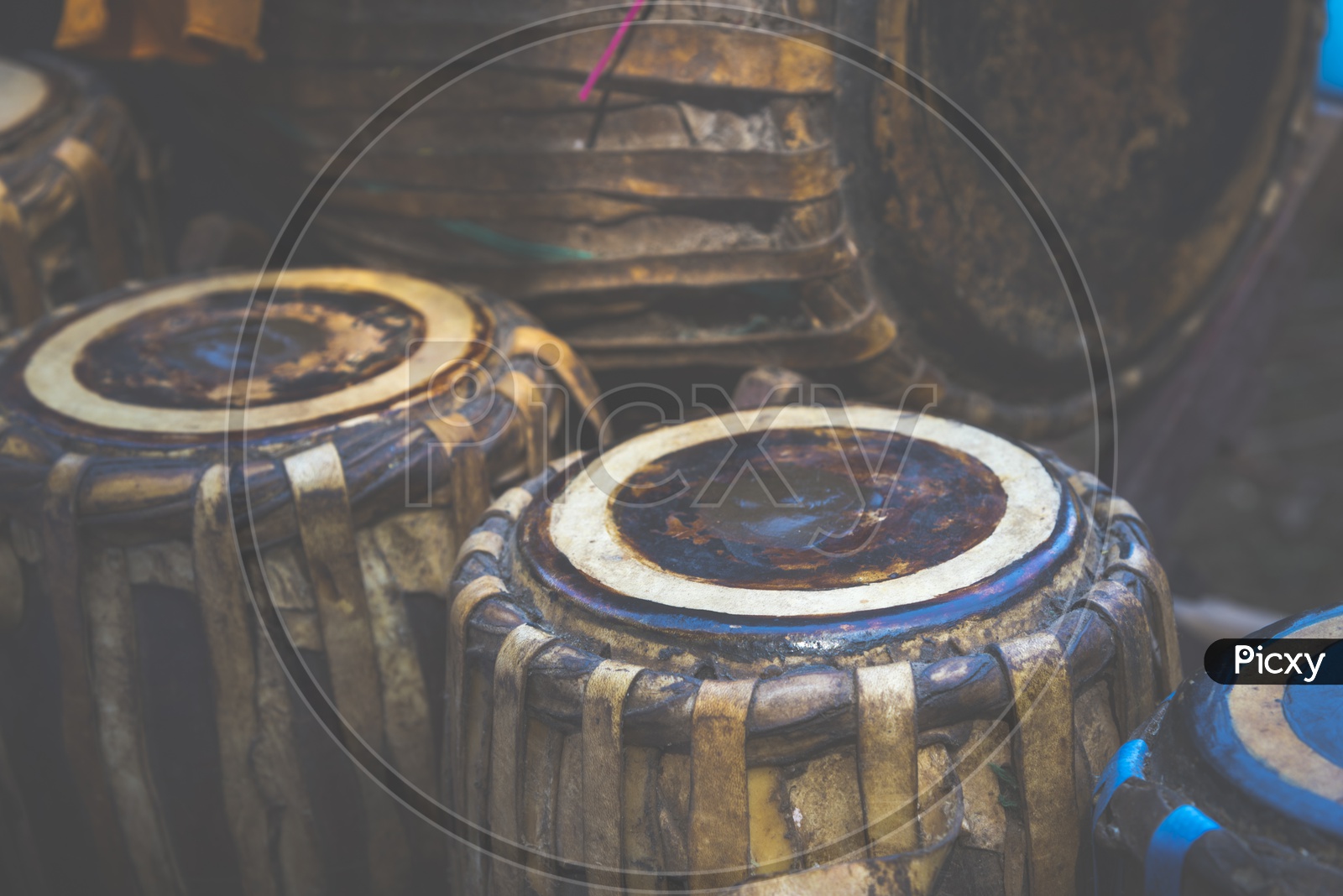 Image of Burmese Native Folk Musical Instrument in Myanmar-PH286047-Picxy