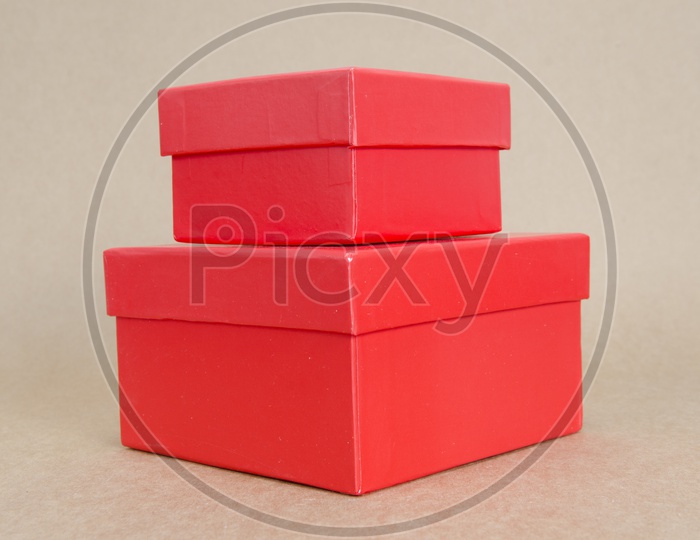 Image of Plain Red Color Gift Boxes-WA345796-Picxy