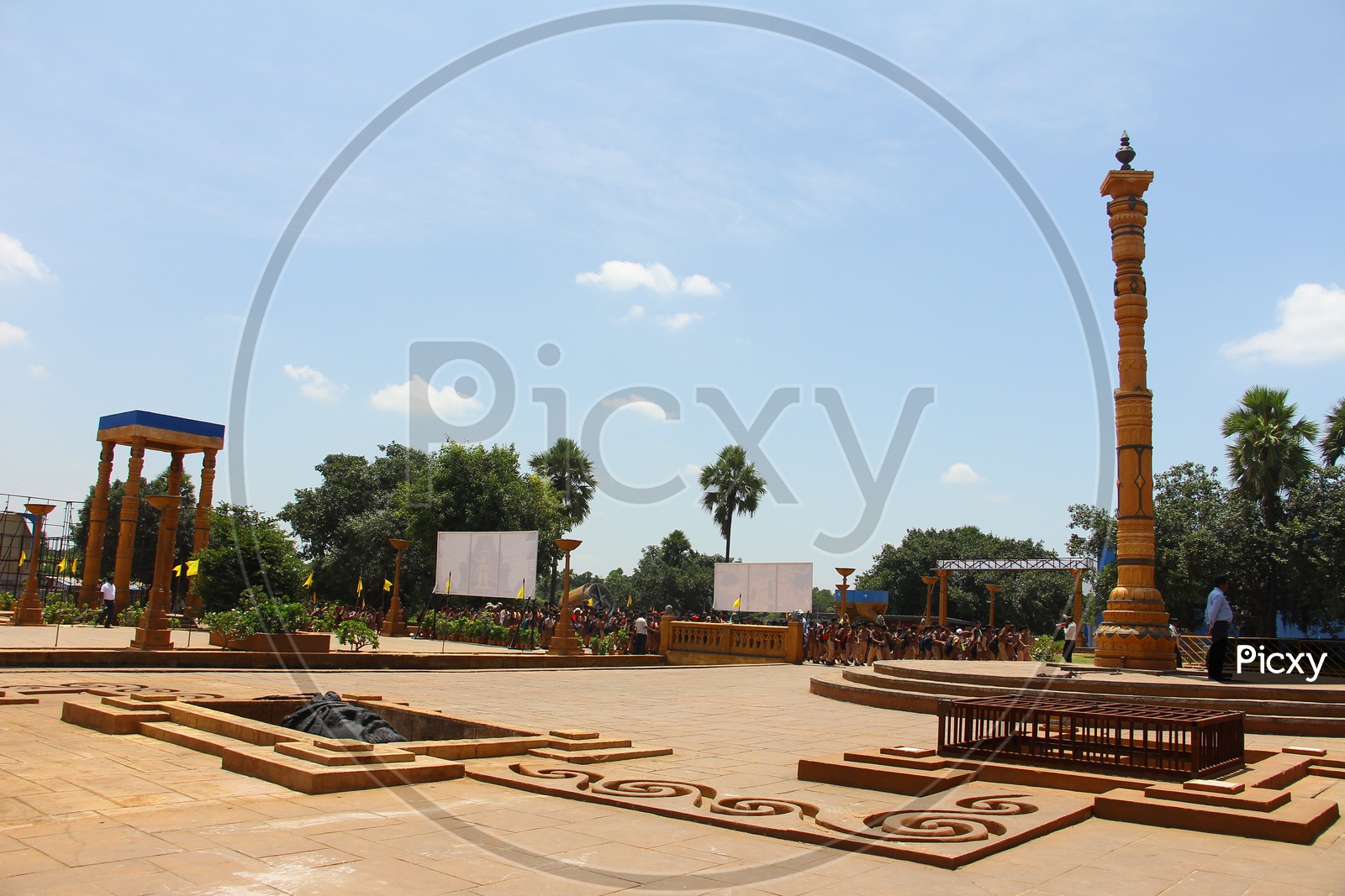 Image of Bahubali Movie Mahismathi Kingdom Sets In Ramoji Film City ...
