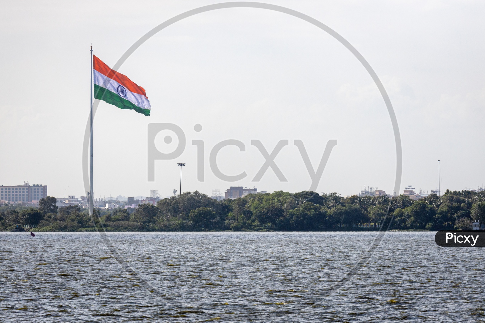Image of Biggest and Largest Indian National Tri Color Flag In Hussain ...