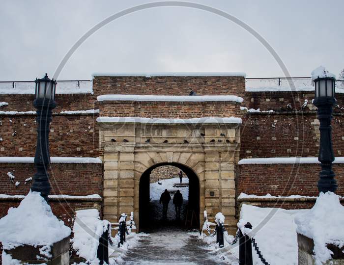 Image of Kalemegdan fortress gate covered in snow-AO743890-Picxy