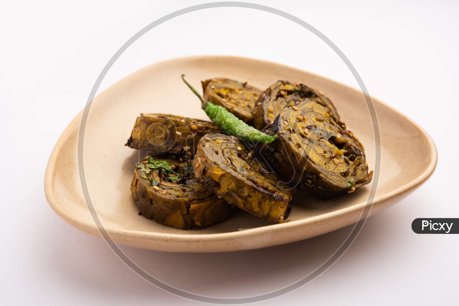 Image of Patra Or Paatra Or Patrode Or Alu Vadi Is A Popular ...