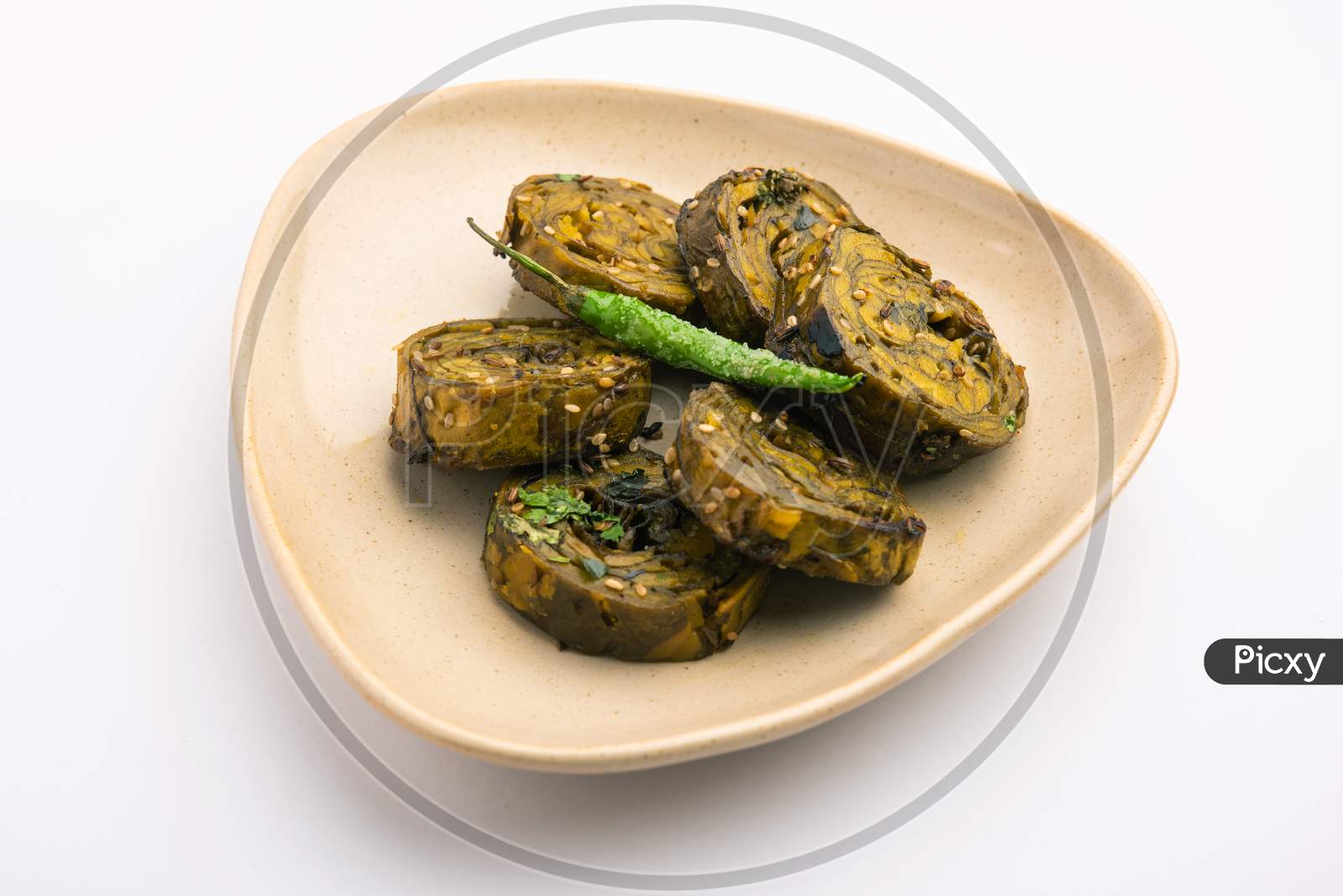 Image of Patra Or Paatra Or Patrode Or Alu Vadi Is A Popular ...