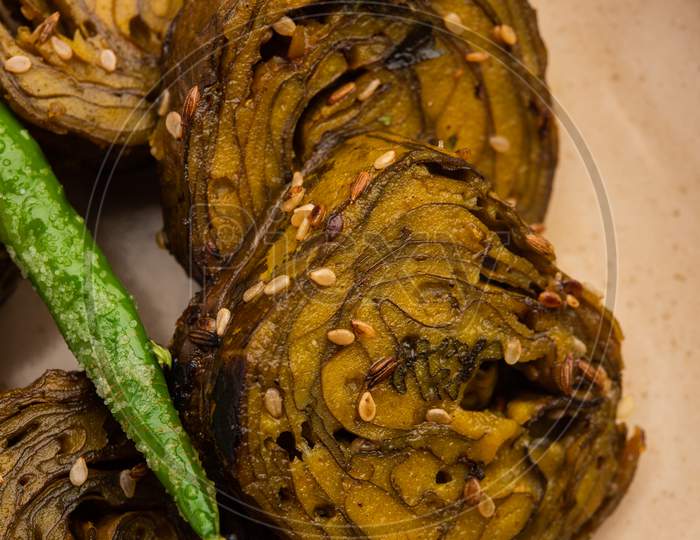 Image of Patra Or Paatra Or Patrode Or Alu Vadi Is A Popular ...