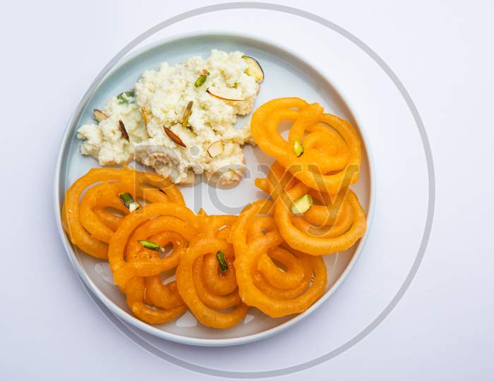 Image of Rabri Jalebi Or Imarati With Rabdi Made From Condensing Milk ...