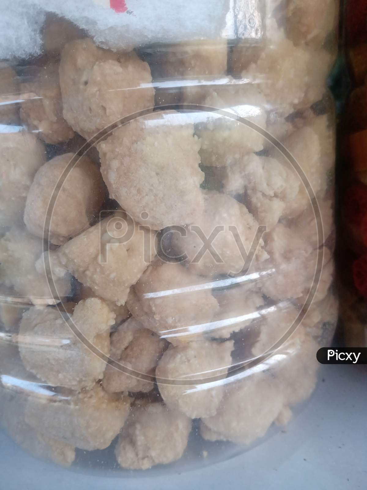 Image of Adauri-OB941401-Picxy