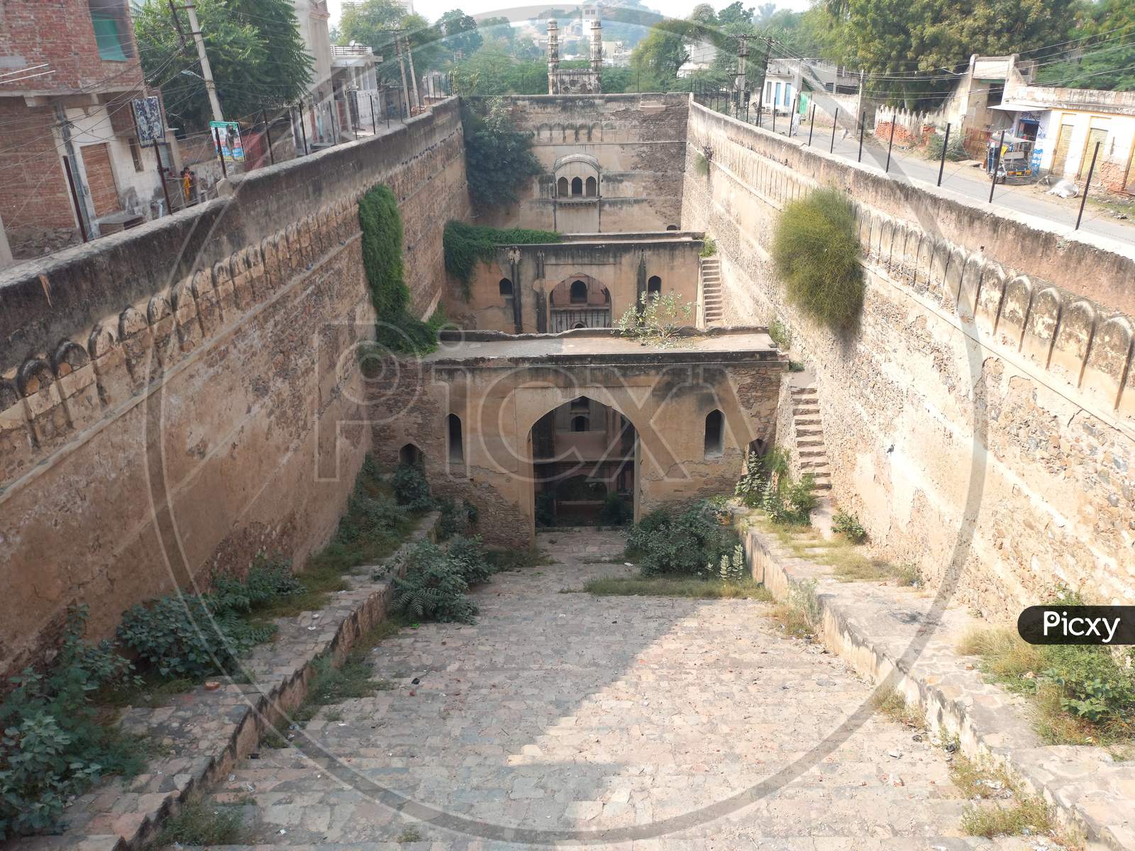 Image of Mertani ji ki bawari jhunjhunu-IF308762-Picxy