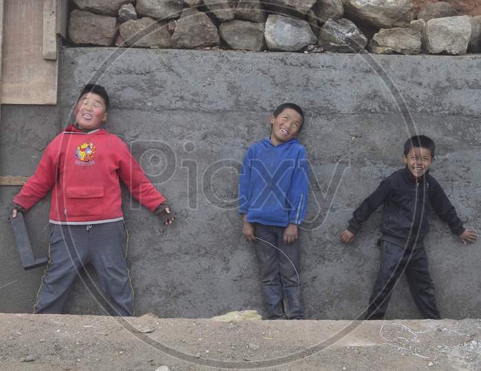 Image of amusing, humorous comical kids, children-DX087548-Picxy