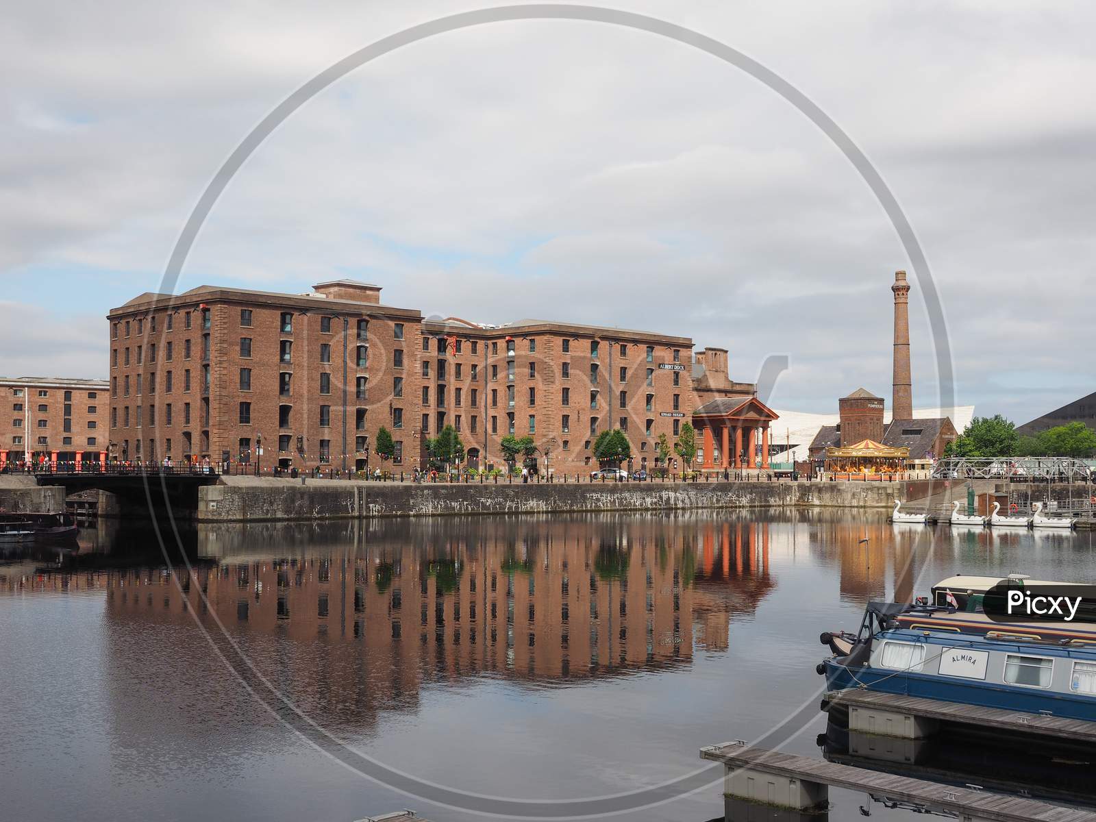 Image of Liverpool, Uk - Circa June 2016: The Albert Dock Complex Of ...