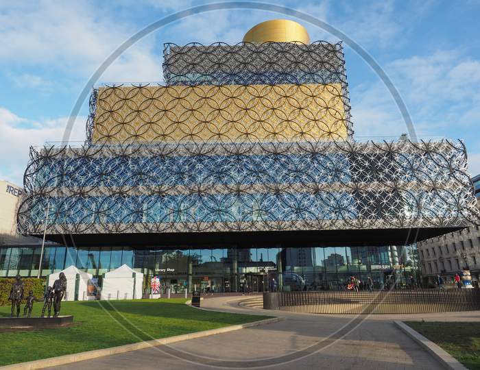 Image of Birmingham, Uk - September 25, 2015: Library Of Birmingham ...