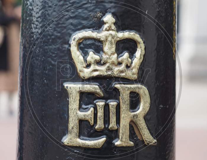 Image of London, Uk - Circa June 2017: Royal Cypher Of Hm The Queen ...