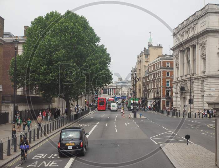 Image of London, Uk - June 12, 2015: Tourists In Busy Central London ...