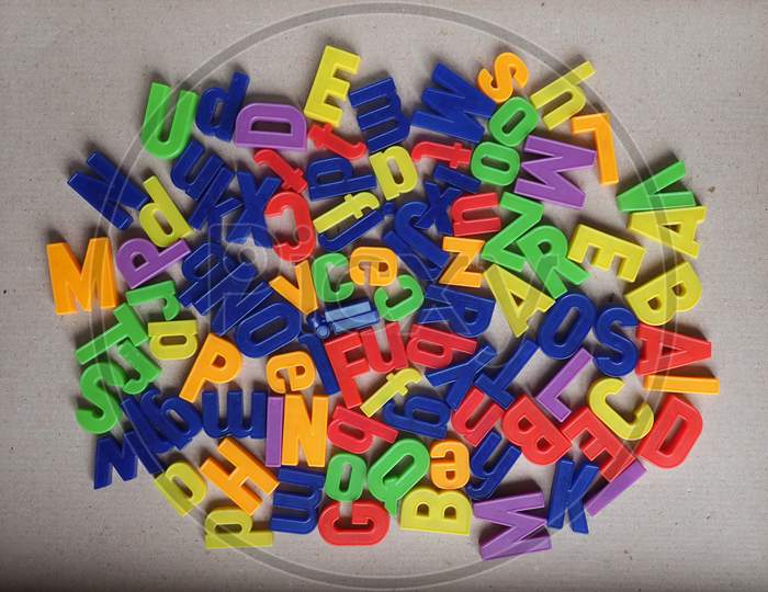 Image of Magnetic Capital Alphabet Letters-KE923102-Picxy