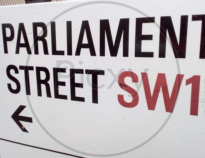Image of London, Uk - Circa June 2019: Parliamente Street Sw1 Sign In ...