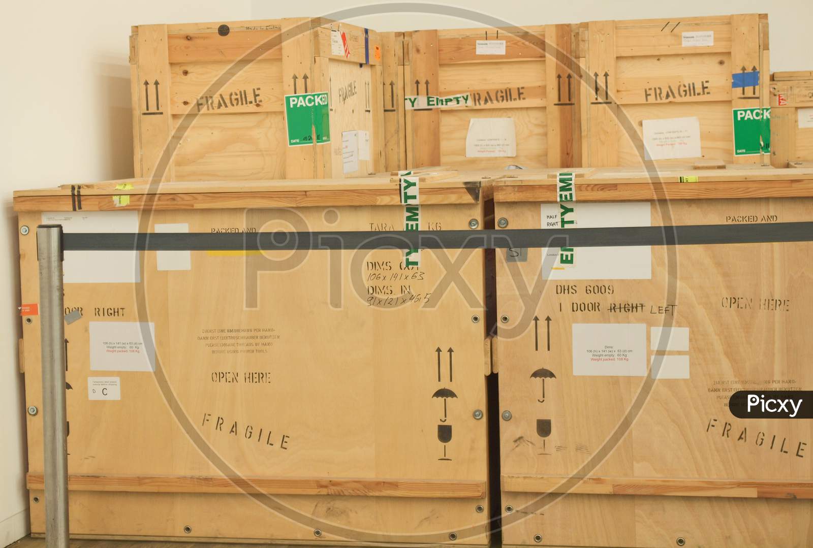 Image of Fragile Wooden Box-FX352310-Picxy