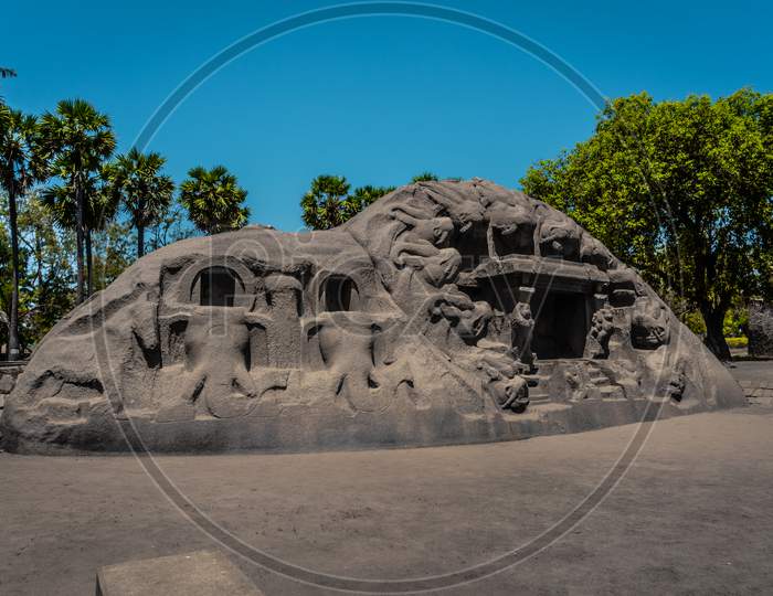 Image of The Tiger Cave Temple- carvings of tiger heads on the mouth of ...