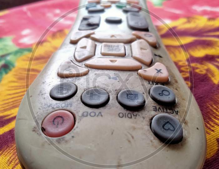 Image of Life remote...-IE466444-Picxy