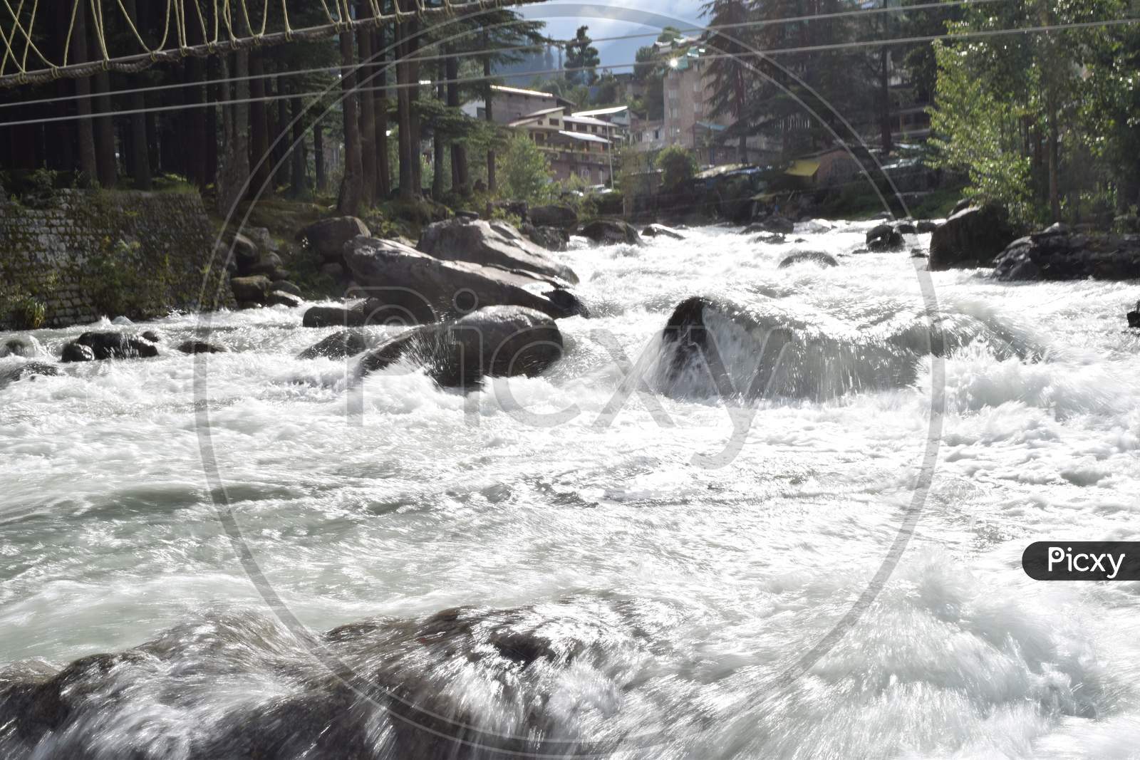Image of A picture of Beas river flowing in Manali.-GC179282-Picxy