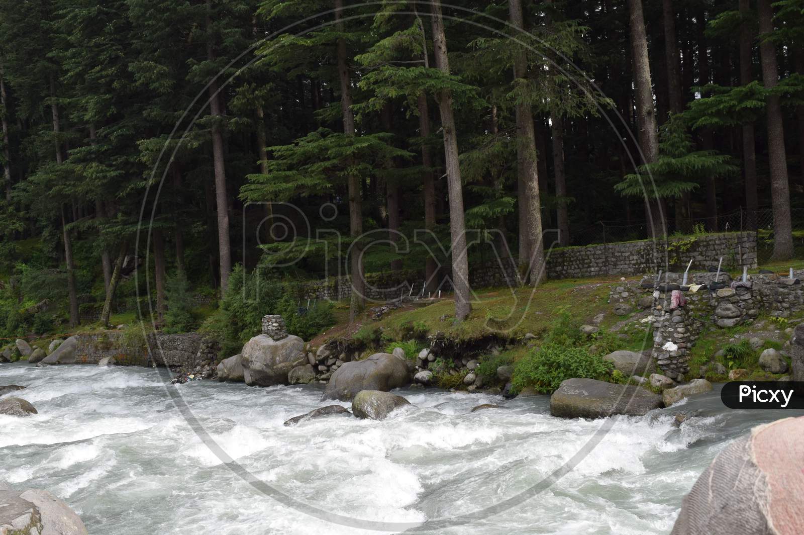 Image of A picture of Beas river flowing in Manali.-IV297830-Picxy