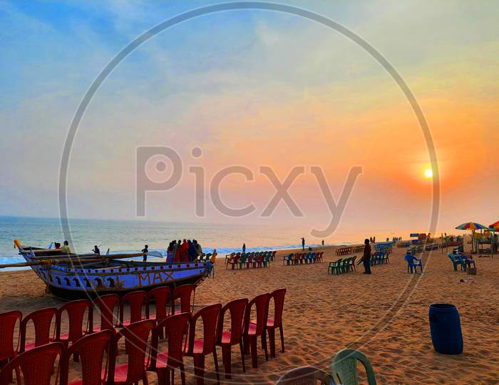 Image of Puri Sea Beach Golden Views , Blue Flag Beach , Odisha, India ...
