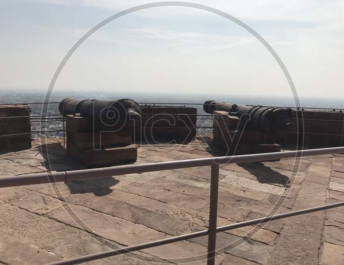 Image of A picture of cannons laid in a line, a strategic step to ...