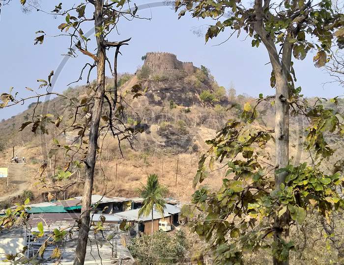 Image of Ramgarh fort, mahurgad image-AV794670-Picxy