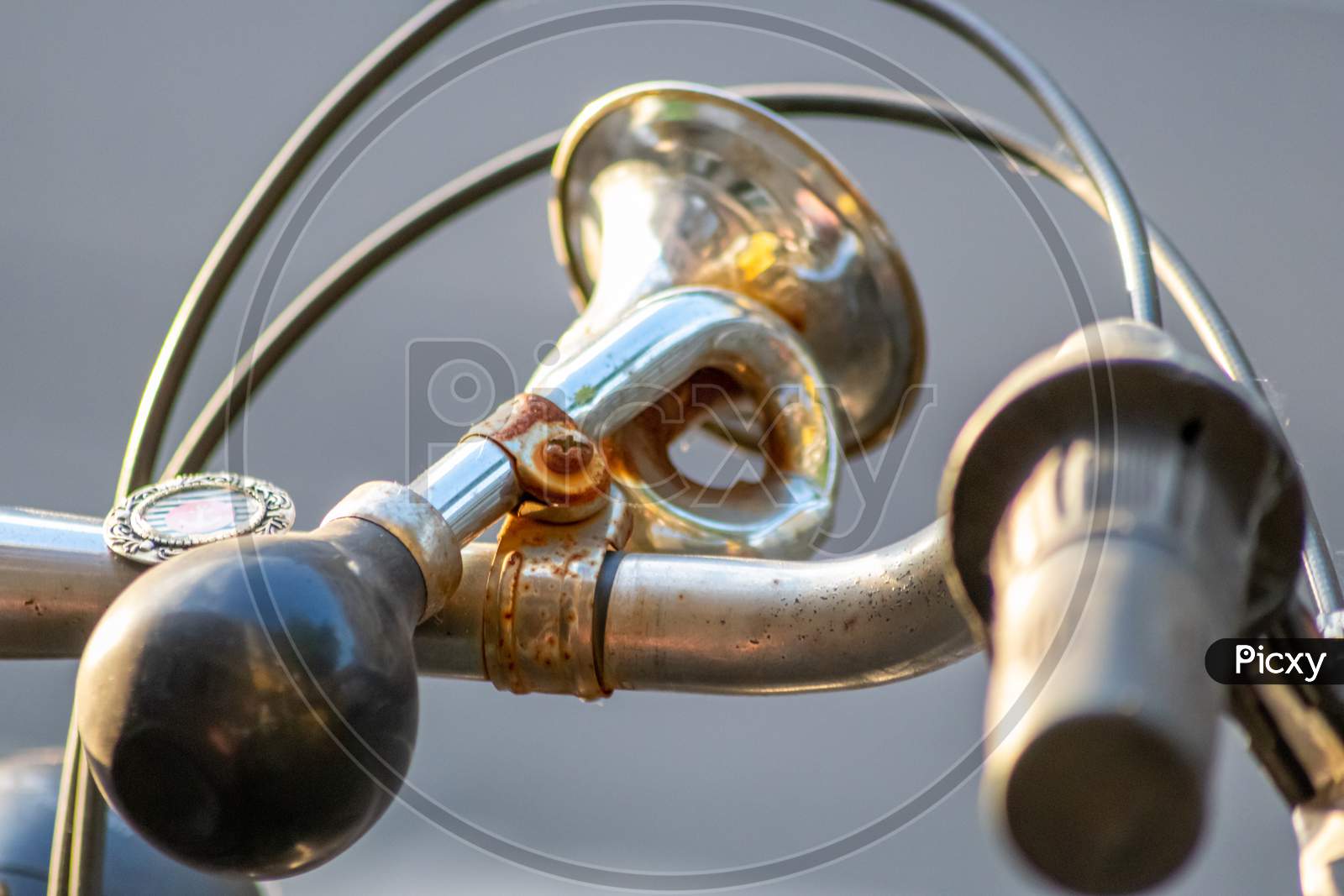Image of Beautiful hooter bike bell ensures security in the road ...