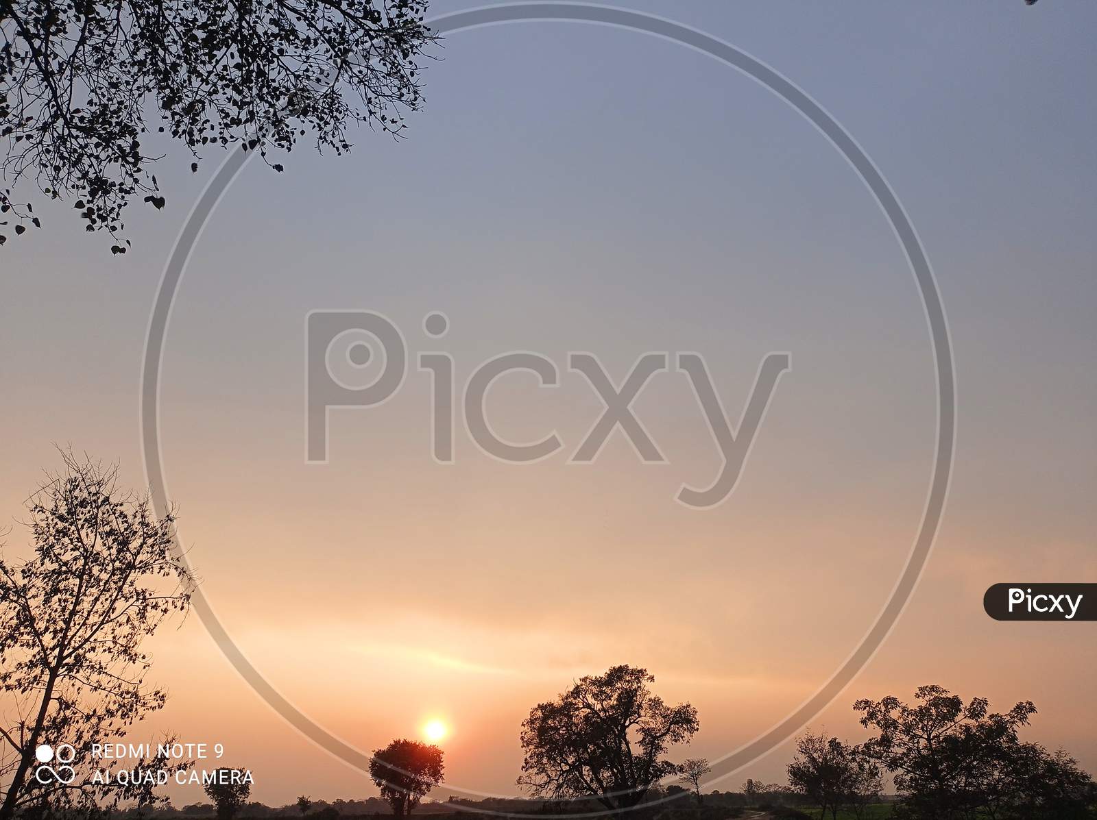 Image of Sun sink sky evening-LG454319-Picxy