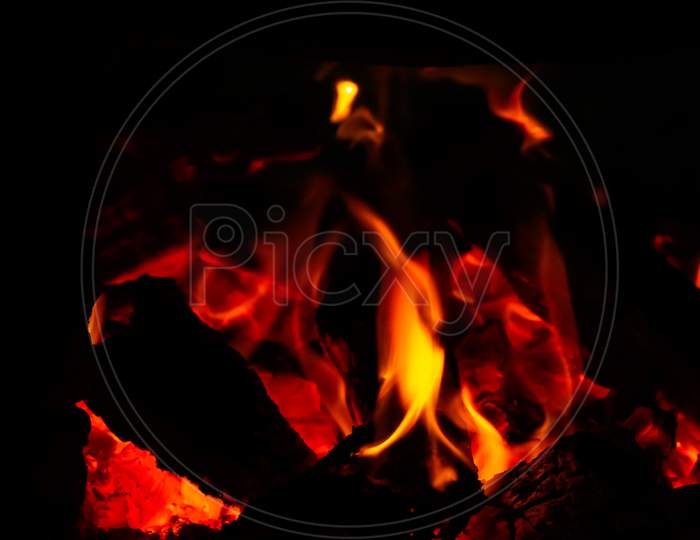 Image of Heat energy heap closely, red and yellow, thermal energy at ...