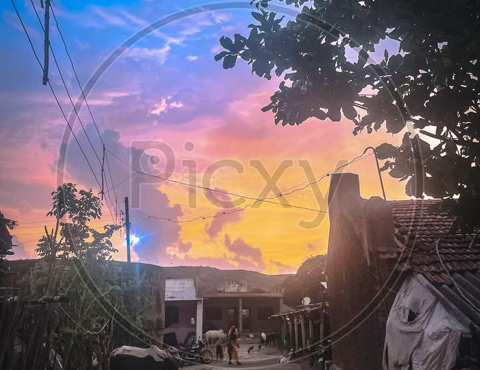 Image of Nh6-RD048408-Picxy