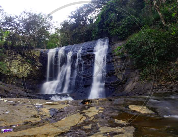 Image of Yerravaram waterfalls near Lambasingi Vizag-ZH694382-Picxy