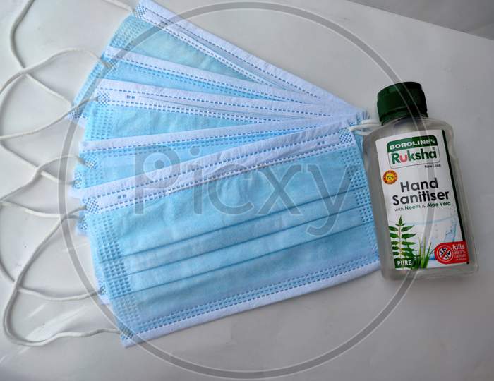 Image of Covid 19 protection Mask & sanitizer-TY051897-Picxy
