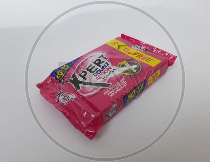 Image of Closeup of packed XPERT Utensil Cleaner Bar and Scrubber Pad ...