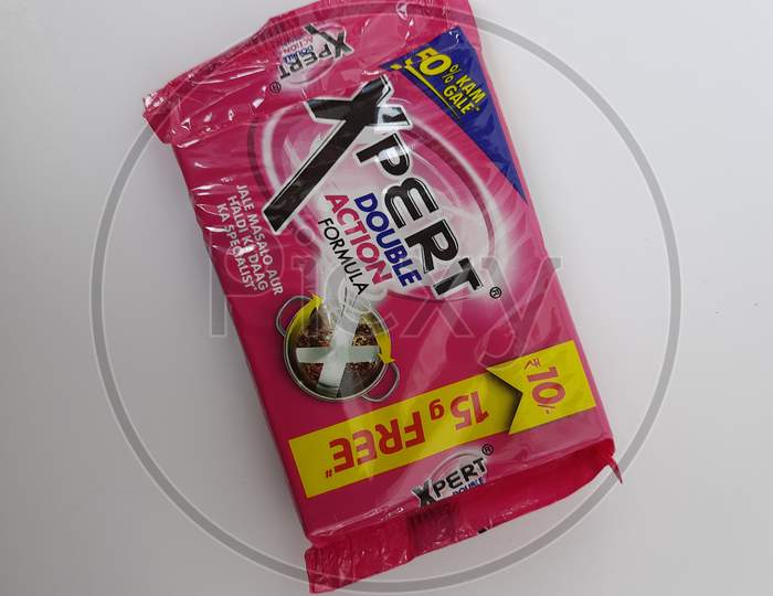 Image of Closeup of packed XPERT Utensil Cleaner Bar and Scrubber Pad ...