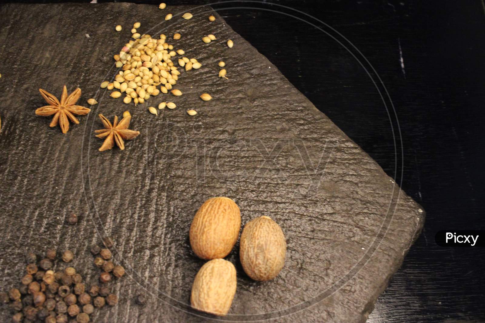 Image of background, brown, food, healthy, ingredient, spices, spices ...