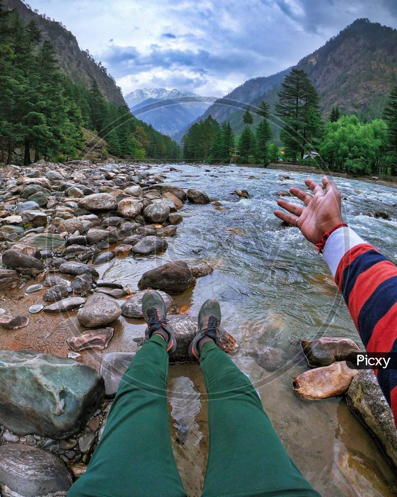 Image of Parbati river! Here feel the magical peace-MG381418-Picxy