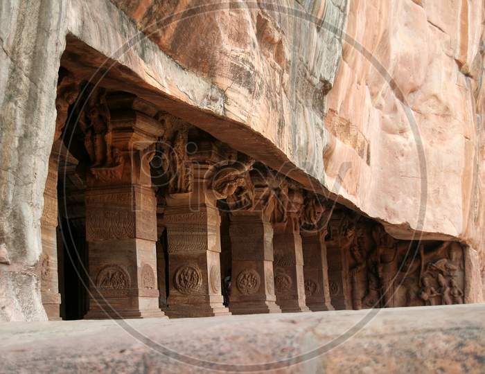 Image of Ravan Pahadi Cave, Aihole-QO107289-Picxy