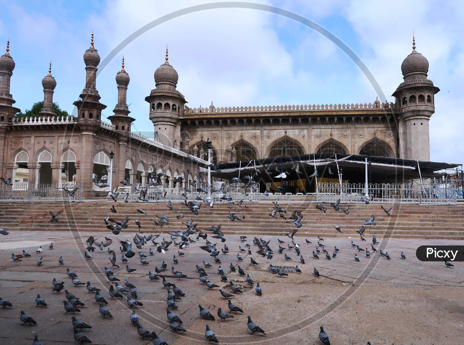 Image of Macca Masjid-XN727350-Picxy