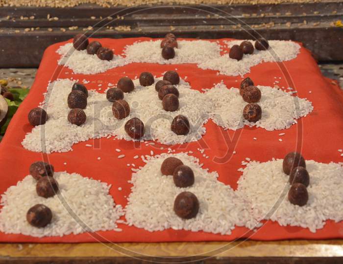 Image of areca nuts or supari placed on rice for indian hindu wedding ...