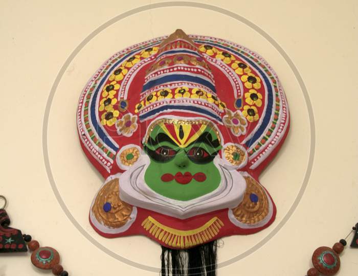 Image of Yakshagana Head Mask-ZV957242-Picxy