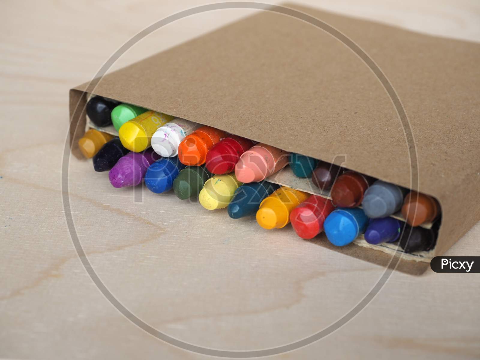 Image of Wax Crayons Box-ES142352-Picxy