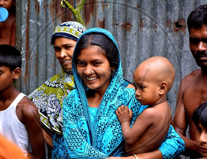 Image of INDIAN PEOPLE PIC-UE654707-Picxy