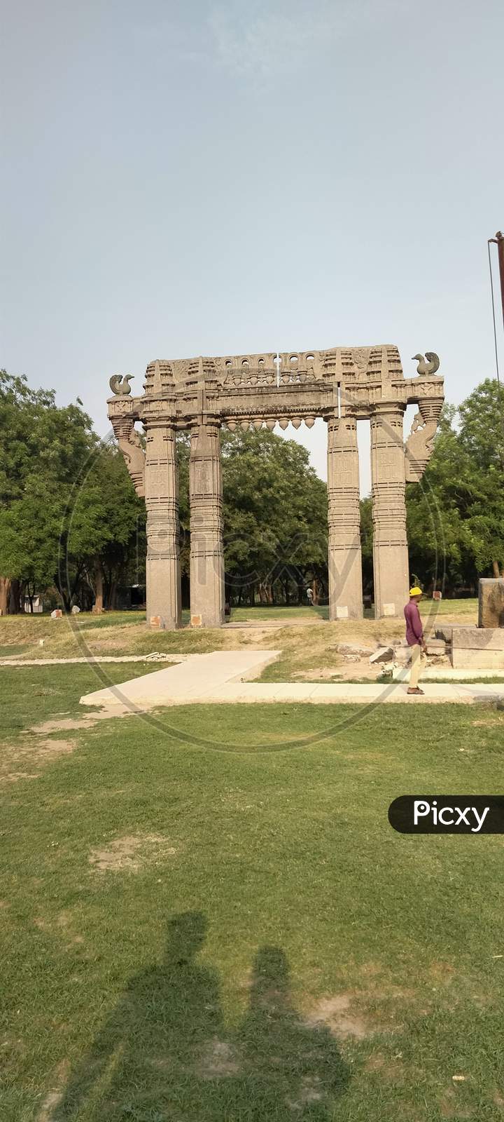 Image of kakatiya thoranam warangal-NE533188-Picxy