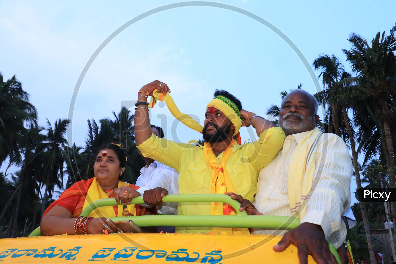 Image of Kinjarapu Ram Mohan Naidu Pics-QH798823-Picxy