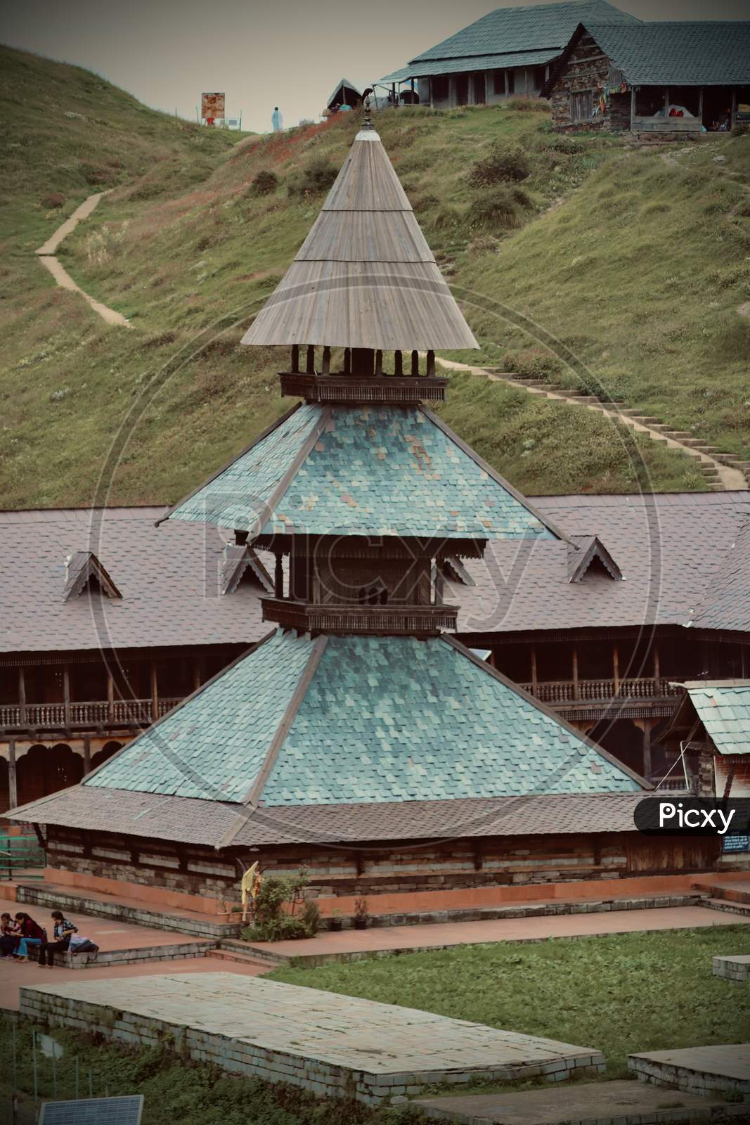 Image of Prashar rishi temple-VO926356-Picxy