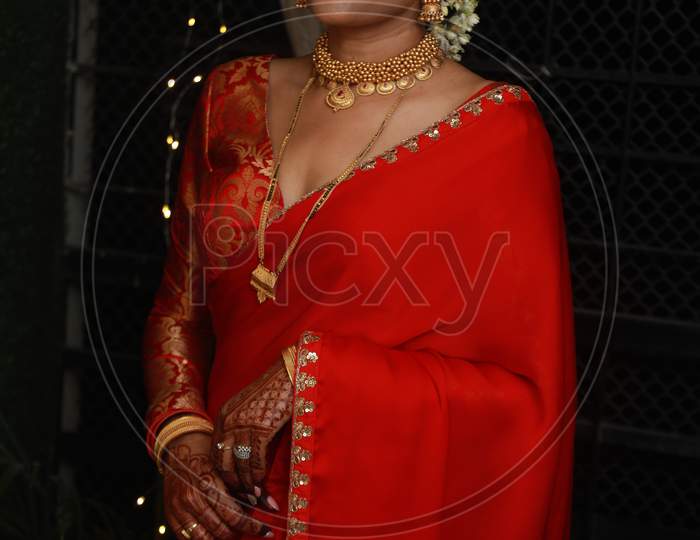 Image of Indian Super Model-CI329818-Picxy