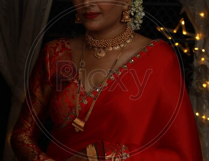 Image of Indian Super Model-CI329818-Picxy