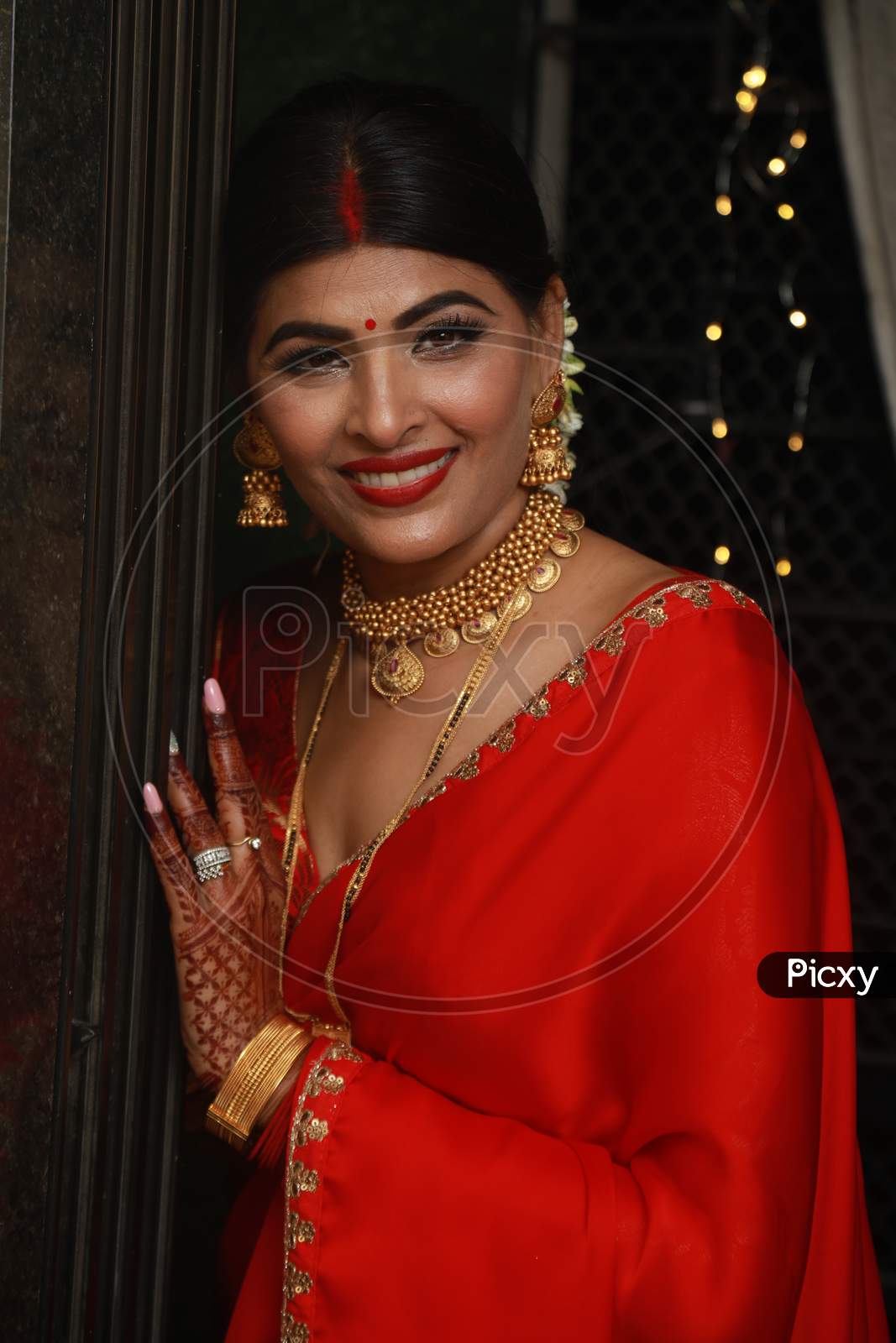 Image of Indian Super Model-FQ773512-Picxy